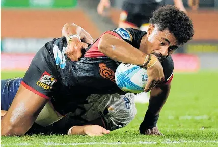 Sititi shines as Chiefs run riot - PressReader