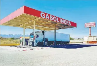 Más de una década al servicio de los transporti­stas - PressReader