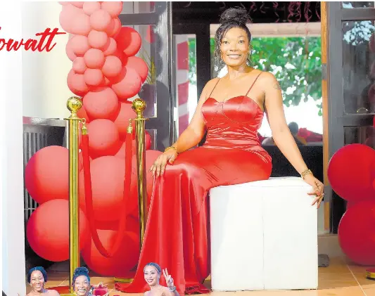 Patricia Mowatt marks 55 in Negril - PressReader