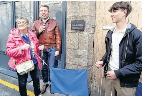 Une plaque à la mémoire du couple Mendelbaum pour ne pas oublier ...