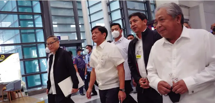 NAIA takes off as Marcos legacy in modernizat­ion - PressReader