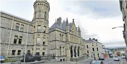 Constructi­on workers end up in court after a Christmas Party night “got out of hand” - PressReader