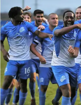 WOODLEY RECOVER TO TAKE POINT, EVERSLEY SCORE LATE WINNER - PressReader