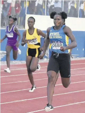 Hydel’s Moore runs impressive 11.74secs at JC meet - PressReader