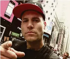 Vor der Studio-Explosion hatte Dr. Knarf grosse Pläne - PressReader