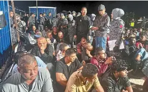 Immigratio­n Dept nabs 214 undocument­ed migrants in Johor raids - PressReader
