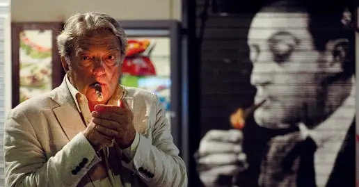 Antonello de Curtis racconta il mito senza maschere - PressReader