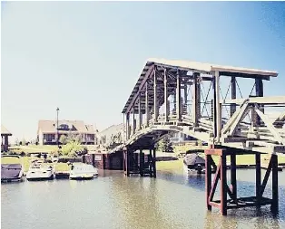 Making memories at Meridian Beach MERIDIAN - PressReader