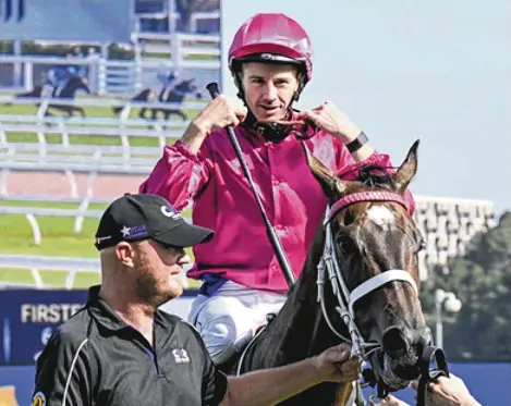 FANGIRL UPSTAGES STAR DUO IN G2 APOLLO STAKES - PressReader