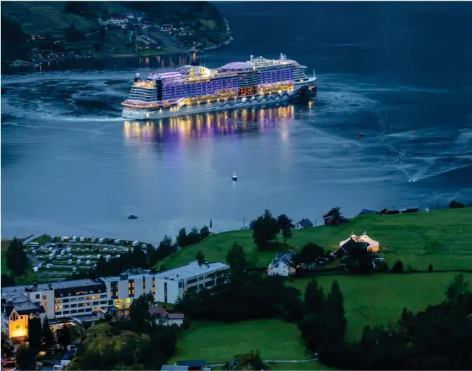 TVINGES TIL Å SNU - PressReader