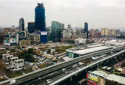 ISLAND’S MARKET COOLS - PressReader