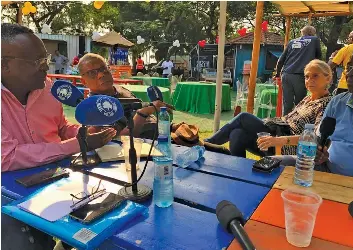 Jornalista­s e músicos enaltecem percurso artístico de Teta Lando - PressReader