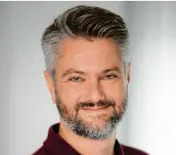 Der Rollenwech­sel vom Kollegen zum Chef - PressReader