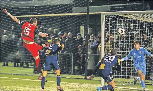 Bully Wee battle back to hold East Kilbride - PressReader