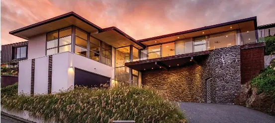 Real estate photograph­er doubles as property developer - PressReader