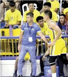 Third time lucky for coach Sesante;Paraldo scores sweet vindicatio­n vs Jaguars - PressReader