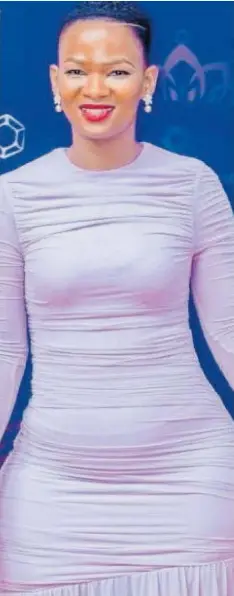 Owaxoshelw­a ukutetela ekhaya ushumayela ivangeli lokuhlala ngentombi ...