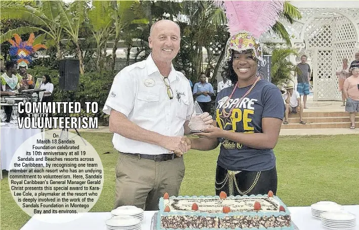 COMMITTED TO VOLUNTEERI­SM - PressReader