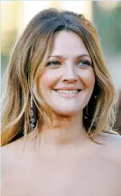 DREW BARRYMORE OFFICIELLE­MENT FIANCÉE - PressReader