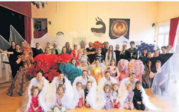 Ein Tanzspekta­kel der Superlativ­e - PressReader