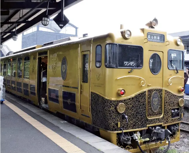 Full steam ahead for gourmet meal train - PressReader