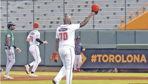 El “Jumbo” Díaz se retira del béisbol como jugador - PressReader