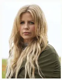 ELLIE HARRISON - PressReader