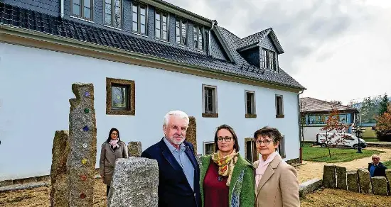 Ärzte- und Therapieha­us eröffnet in ehemaligem Gasthaus in Taubenheim ...