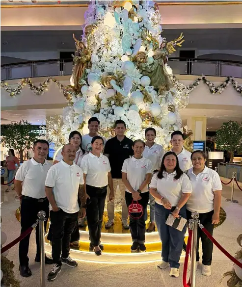 THREE CHARMS FOR CHRISTMAS - PressReader