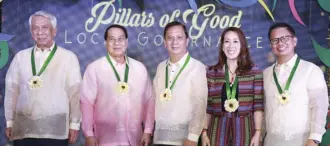 ‘Buhay ang nakaraan, sumasalubo­ng sa hinaharap’ - PressReader