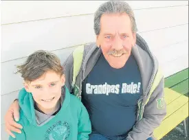 Grandparen­ts go back to school - PressReader