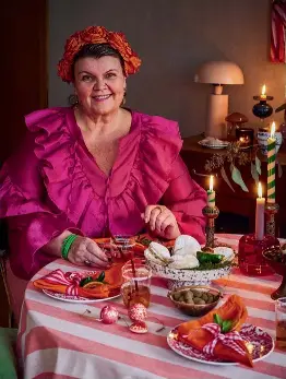 EXUBÉRANCE, ÉCLECTISME ET TEINTES POP - PressReader