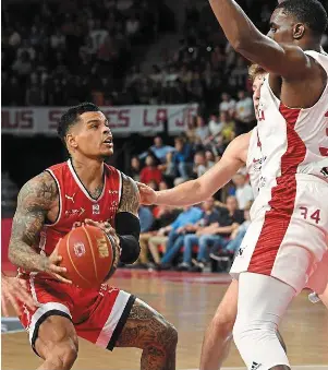 Cholet Basket, version poids lourd | Dimanche Ouest France (Vendee ...