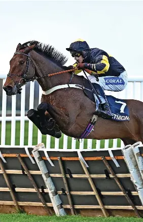 Late converted try steals stunning Terrace spectacle - PressReader