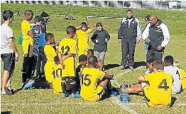 Dixon pitches in to help develop young soccer stars - PressReader