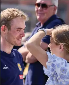 Kaos: Skjelmose måtte skifte dragt - PressReader