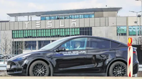 Suspected arson attack halts work at German Tesla plant - PressReader