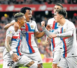 El Barcelona no le da espacios al Real Madrid - PressReader