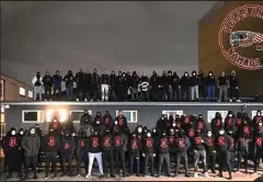 De patruljere­r efter hinanden - PressReader