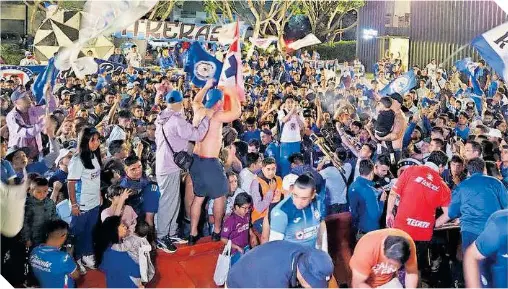 Juntos por el pase - PressReader