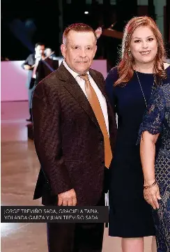 FESTEJAN EN GRANDE - PressReader