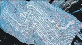 Analizan campo magnético primigenio - PressReader