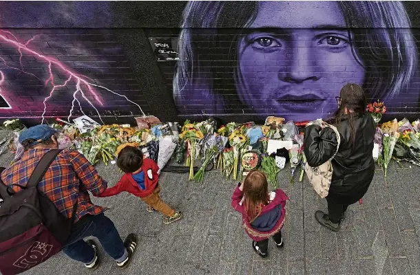 Bandmates’ and fans’ tributes to rocker Ozzy - PressReader