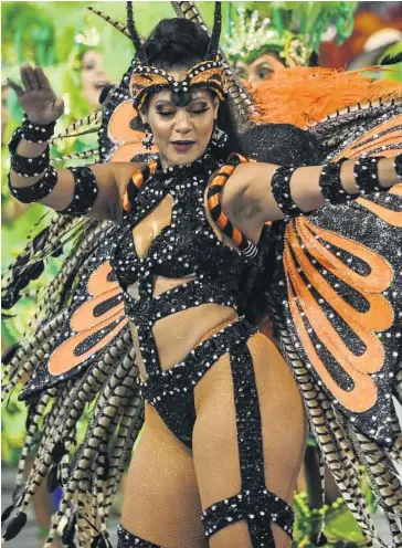 Fiesta sí, toqueteos no: el carnaval que quiere proteger a las mujeres - PressReader