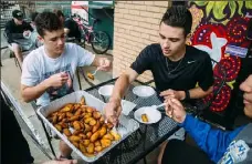 THE YEAR OF FRIED CHICKEN - PressReader