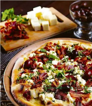 CARLITOS PIZZARIA - PressReader