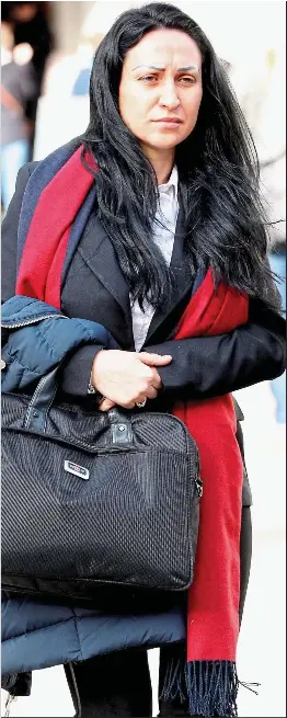 Oil consultant ‘blinded by attraction’ wins back £180k from Tinder date ...