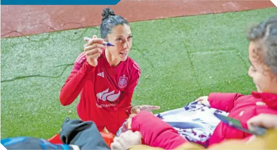 Bien arropada - PressReader