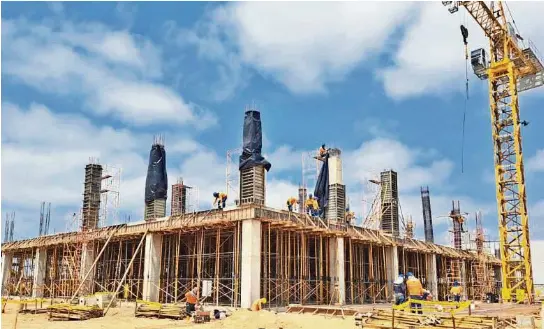 Machala atrae más empresas e inversione­s - PressReader