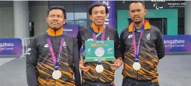 Ride on, trio - PressReader